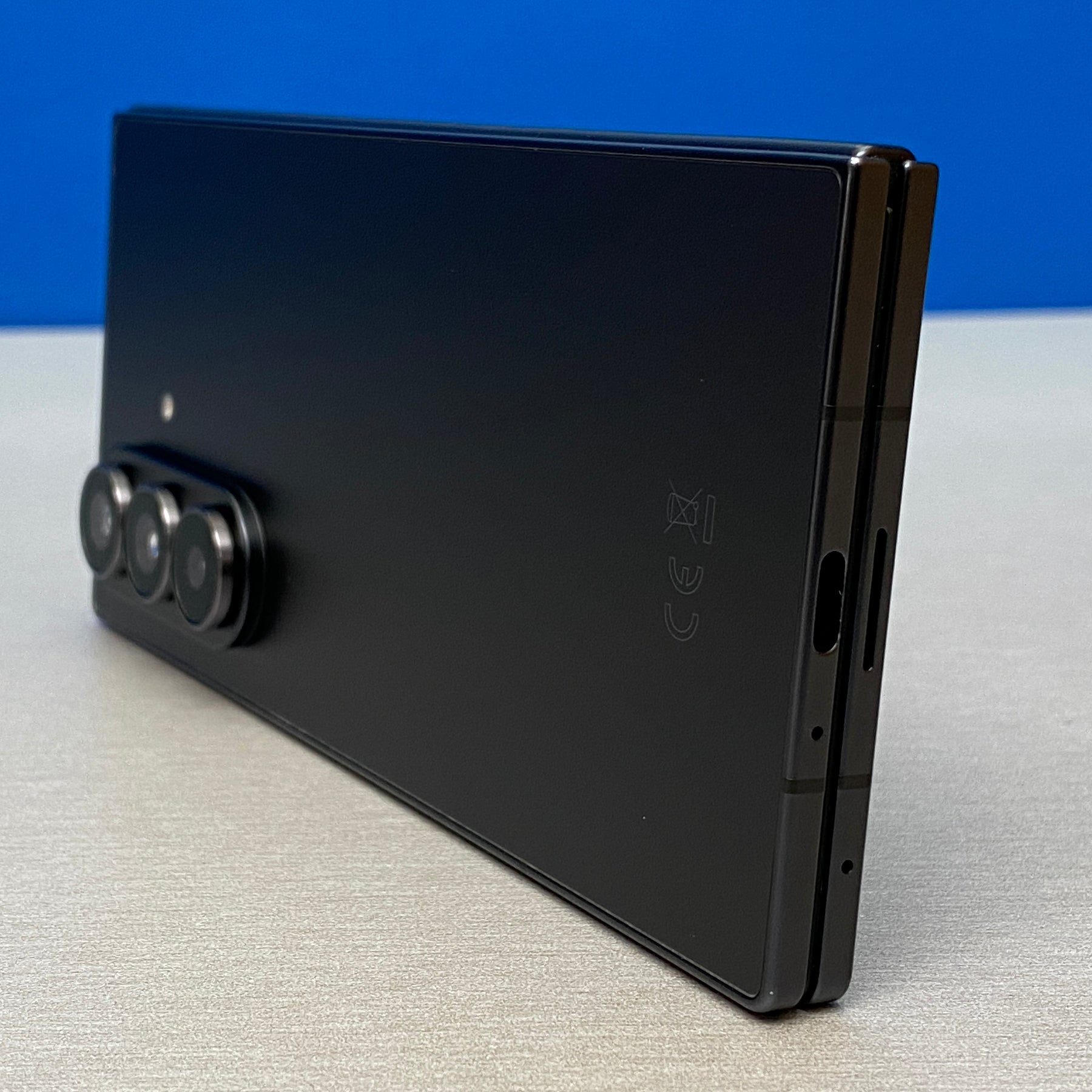 Samsung Galaxy Z Fold7 (12GB/512GB) - Black – Alvalade Mobile