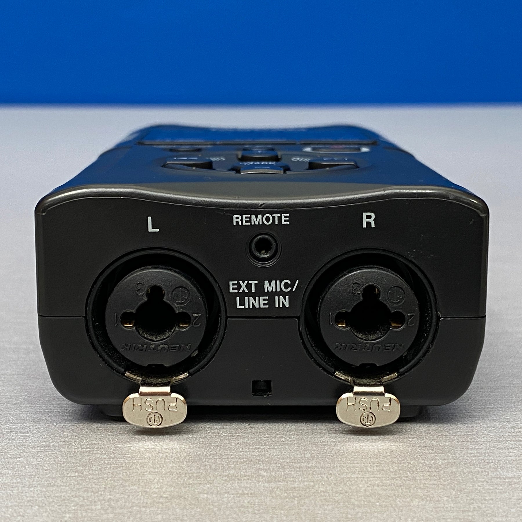 Tascam DR-40X Linear PCM Recorder – Alvalade Mobile